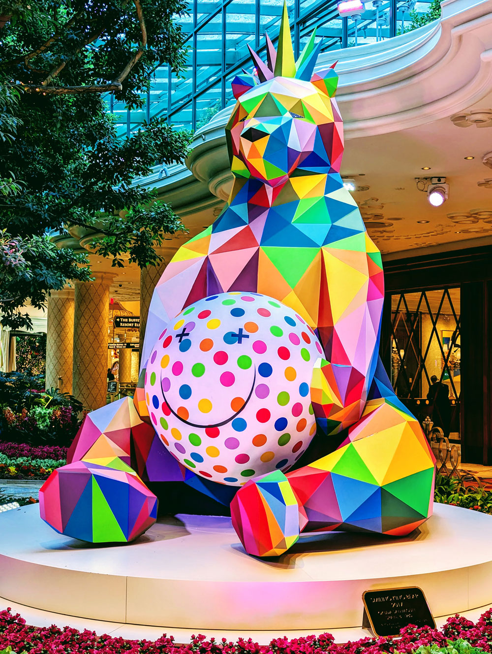Discovering the Wynn: Embracing the "Smiling King Bear" - Identity Vegas